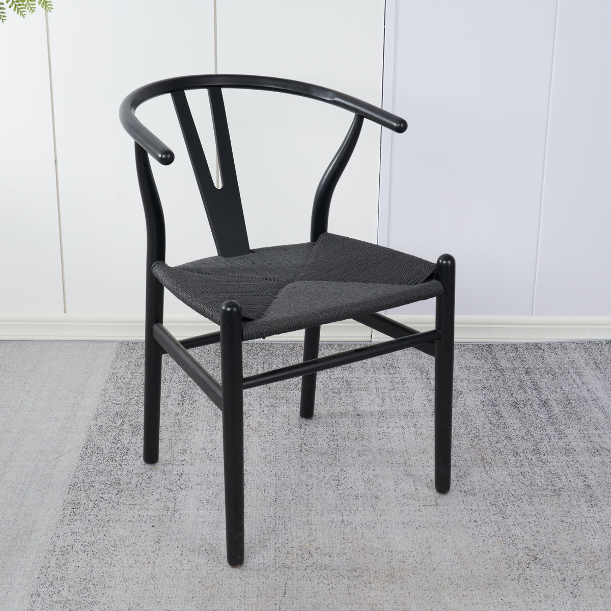 Silla Wishbone Black